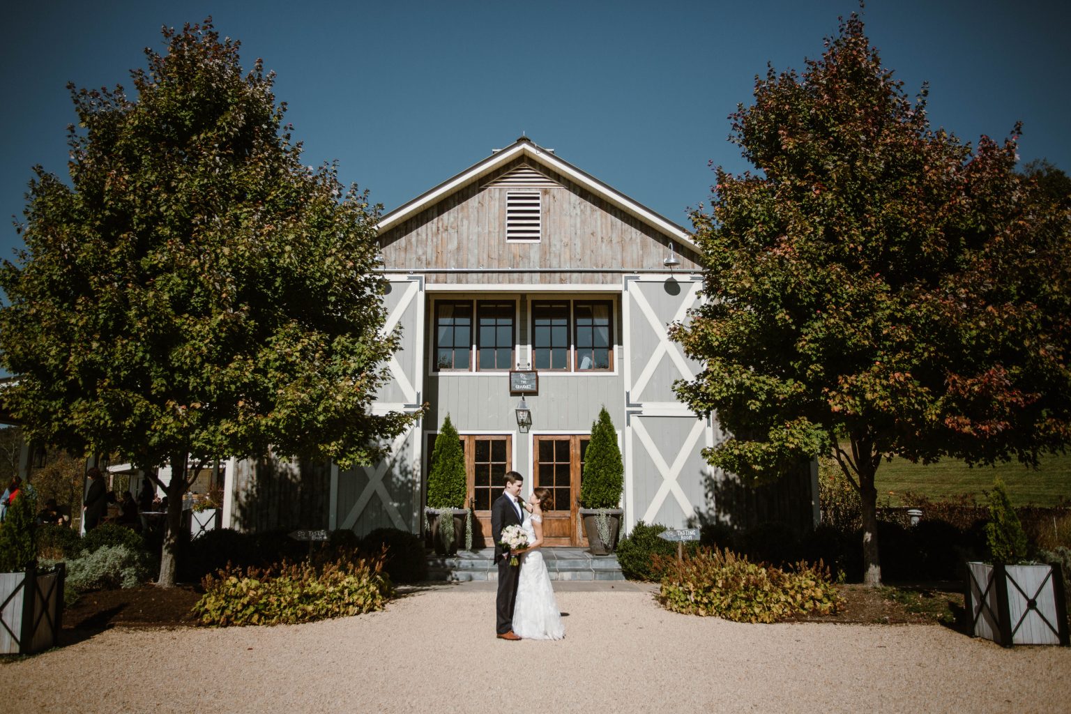 Catherine + Tyler's Intimate Pippin Hill Wedding | Charlottesville ...