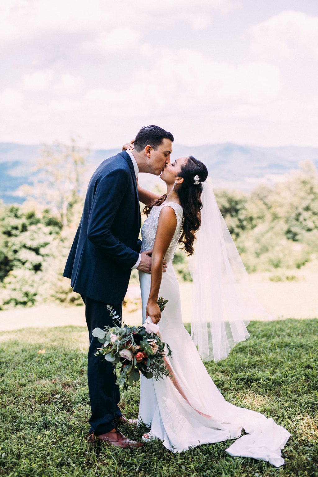Laurene & Dominick's Natural Lydia Mountain Wedding | Charlottesville ...